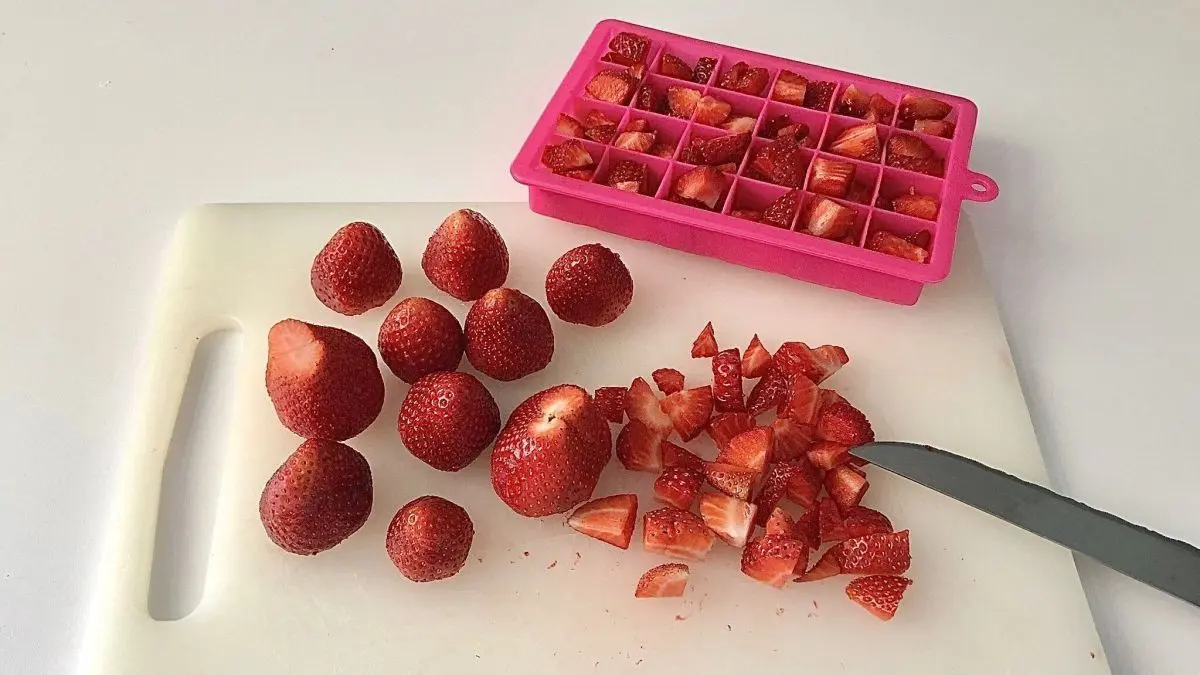 Erdbeeren in kleinen Portionen einfrieren | Frag Mutti