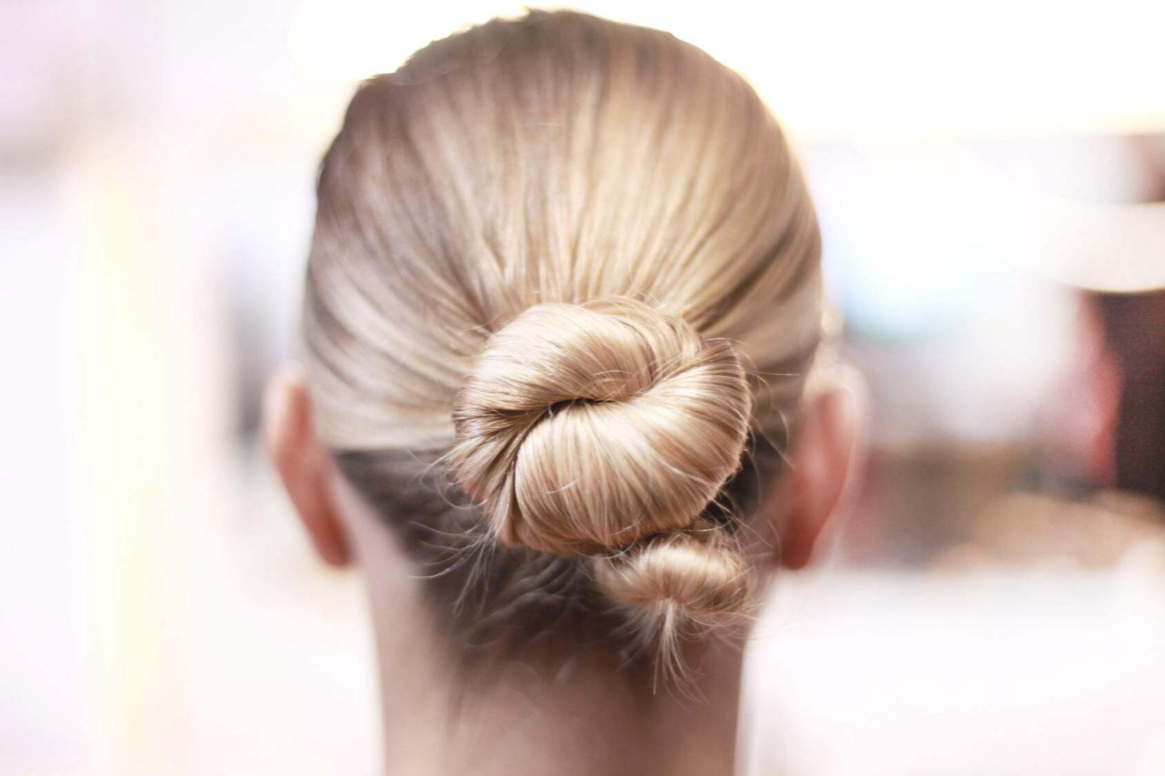 Wie macht man einen Dutt? Frag Mutti